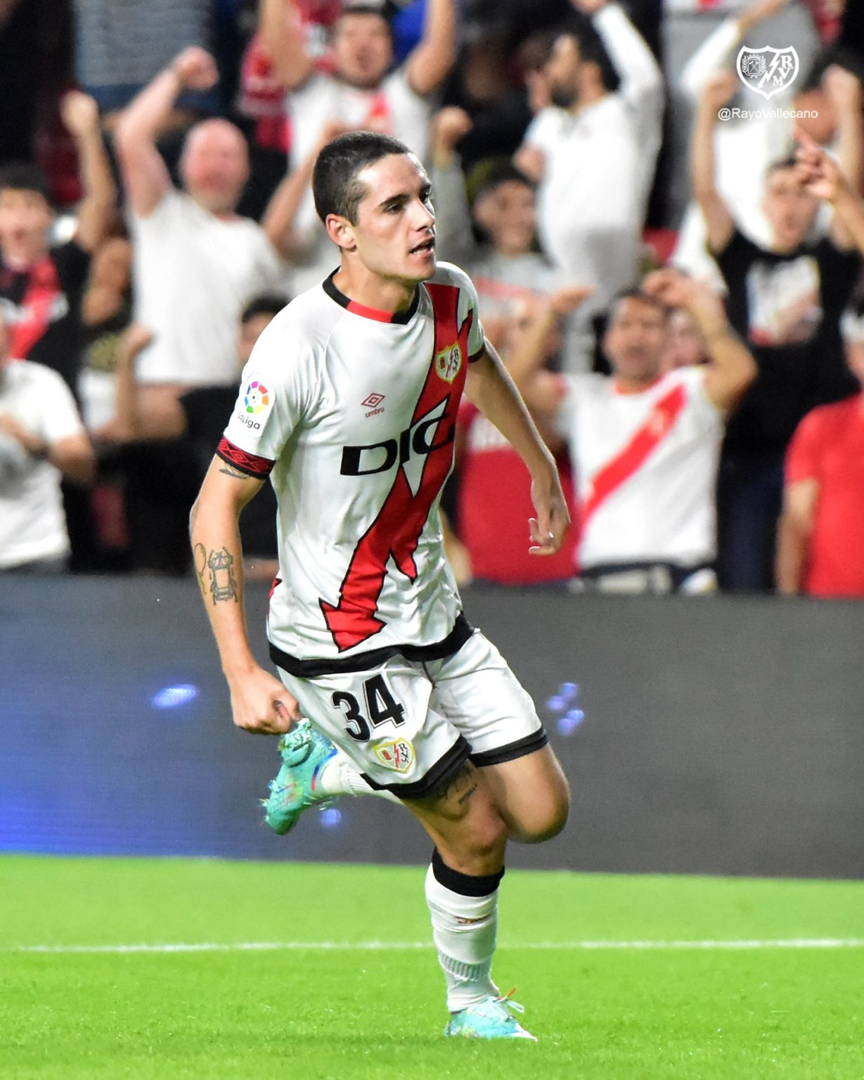 Sergio Camello: «Creo que soy capaz de meter muchos goles» - VIP Deportivo